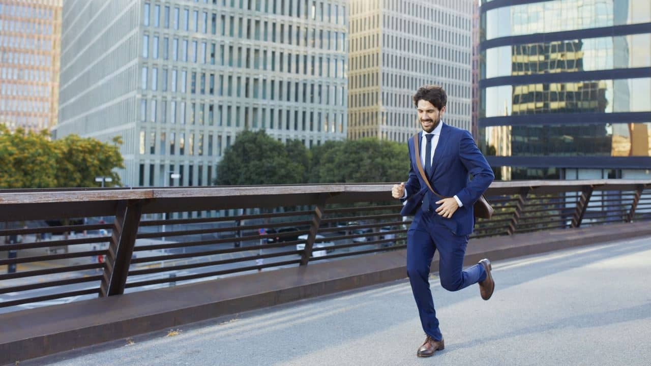 آیا پیاده روی تا محل کار می‌تواند سبب لاغر شدن شما بشود؟ | گجت نیوز